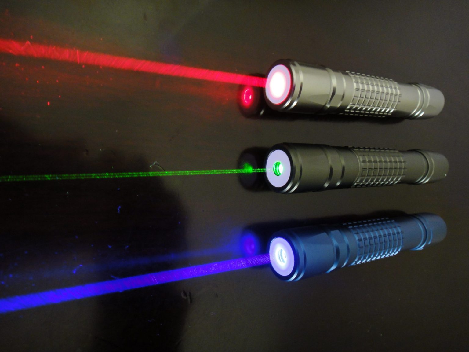 Cómo Elegir Las Mejores Luces Láser Para Tu Carro Y Dónde Comprarlas
